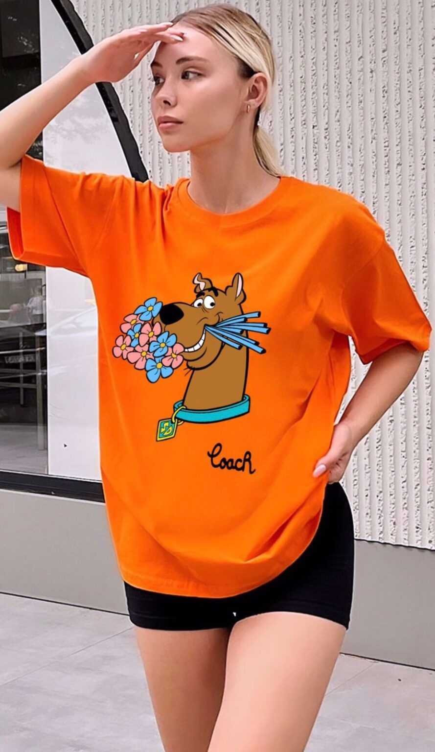Scooby doo coach tees. - Select and You